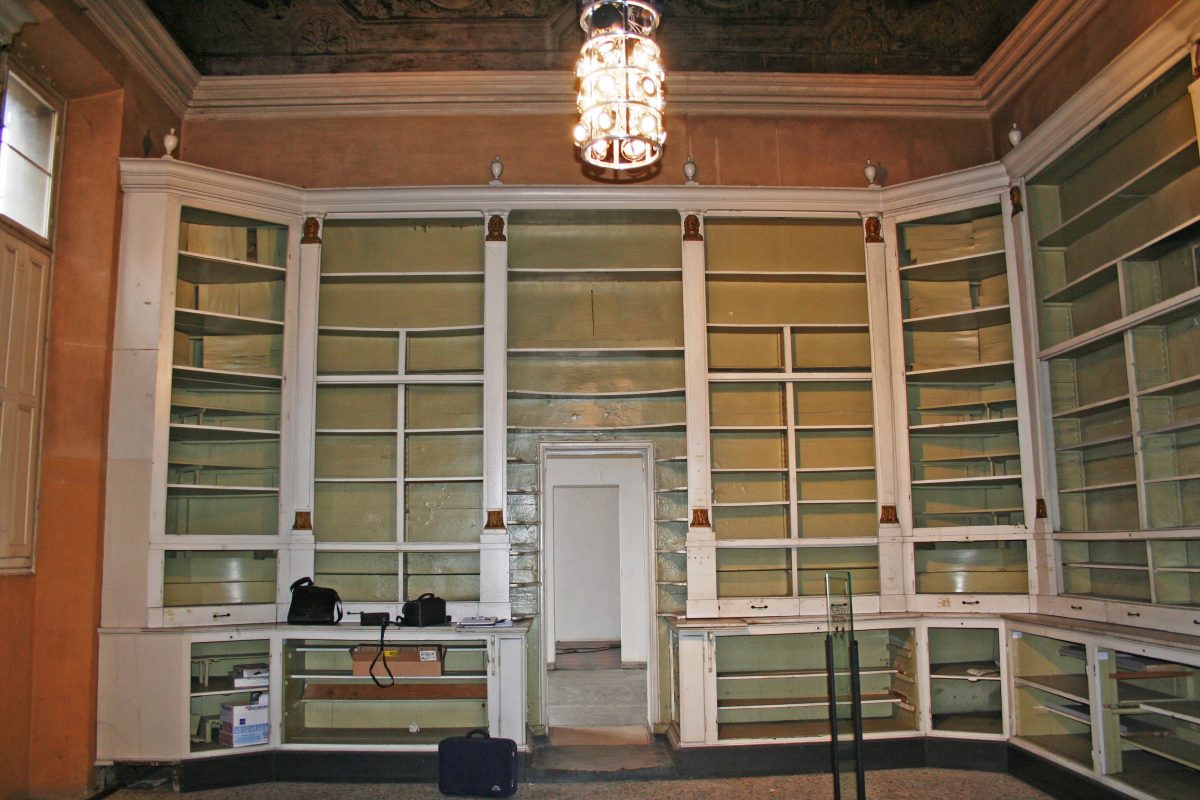 Farmacia Storica dell’ex Ospedale Sant’Agostino di Modena – Candini Arte